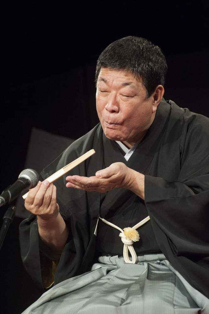The Charm of “Rakugo”, a Traditional Japanese Performing Art | 文化外国語専門学校